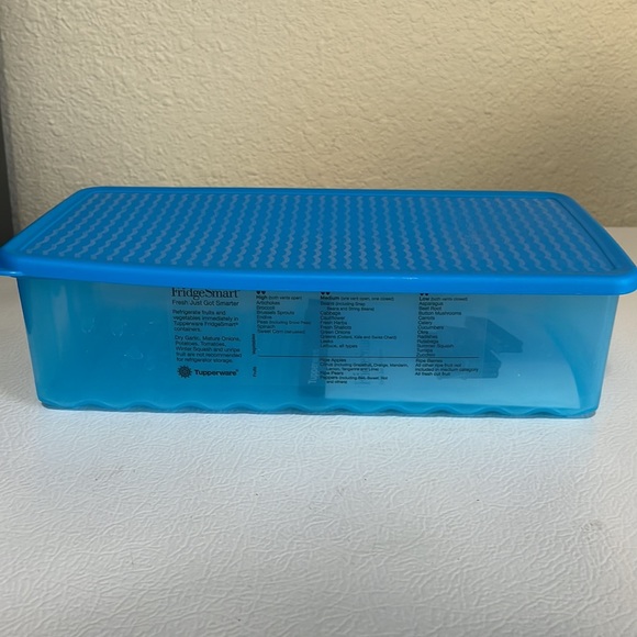 Tupperware | Kitchen | Tupperware Refrigerator Container Excellent ...